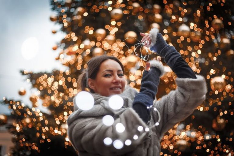 Outdoor Christmas Photography Ideas - Ehab Photography