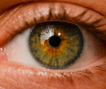 Make Eyes Pop in Photoshop - Ehab Photography